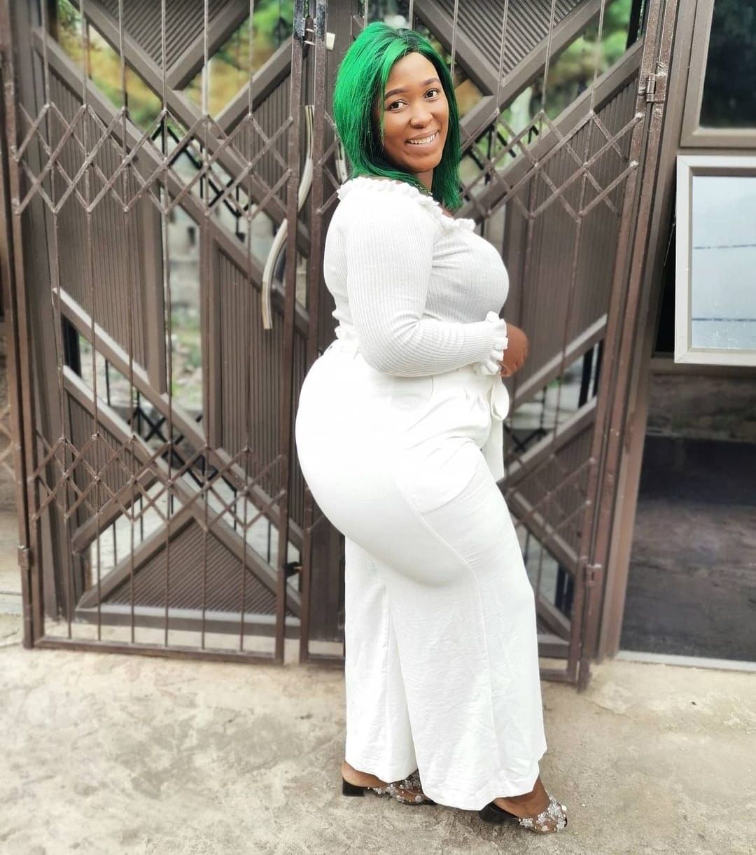 Elizabeth Sugar Mommy in Nyeri Seeks a Romantic Relationship